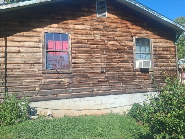 297 Madison 5270, Huntsville, AR 72740