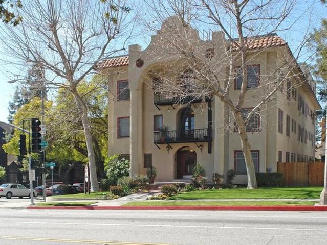 297 S Marengo Ave, Pasadena, CA 91101