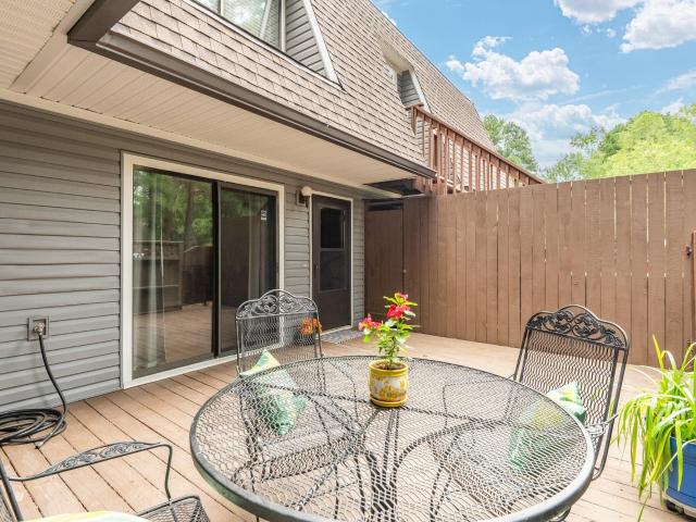 297 Summerwalk Circle