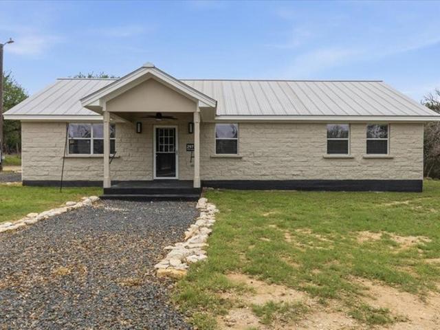 297 Robins Way, Wimberley, TX 78676