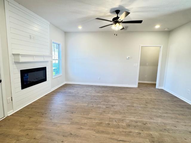 297 Wesson Dr