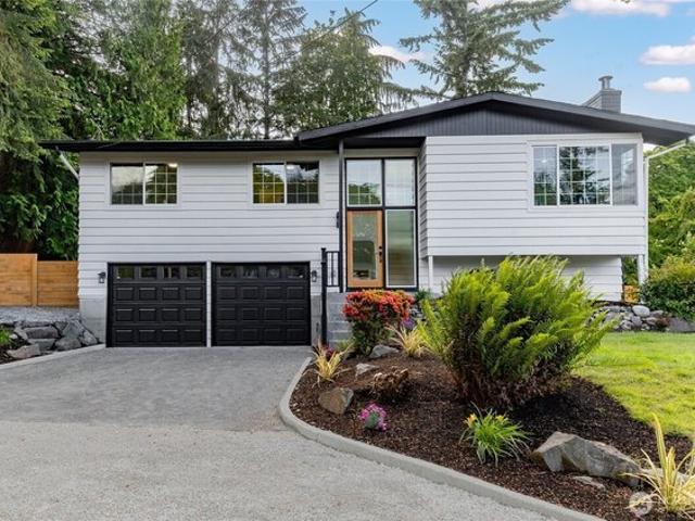 29853 8th Ave SW, Federal Way, WA 98023