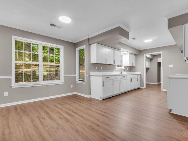 2985 beechridge cv
