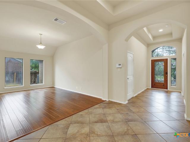 2985 Hidden Meadow
