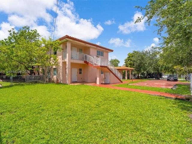2986 NW 26th St, Miami, FL 33142