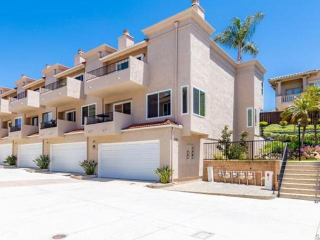2986 Luciernaga Street 9, Carlsbad, CA 92009