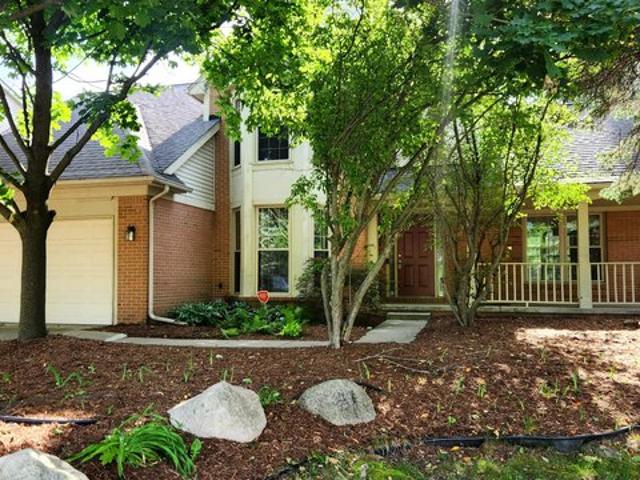 2987 Leslie Park Cir, Ann Arbor, MI 48105
