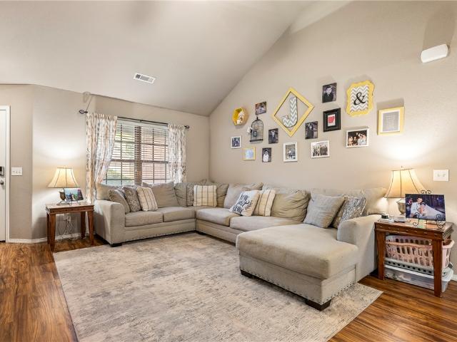 2987 Willow Spring Court