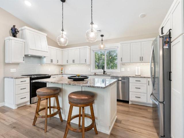 29887 Suffolk Drive