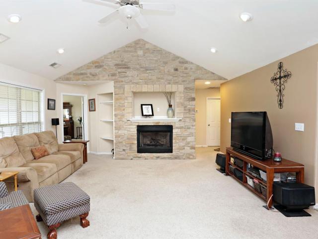 2988 Majestic View Walk
