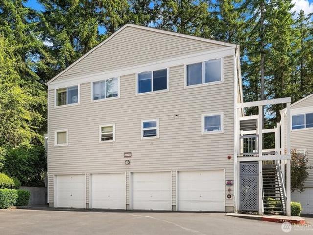 2989 nd Pl SE Apt 3, Bellevue, WA 98007