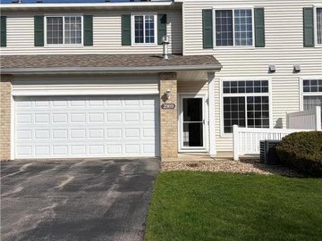 2989 Boulder Ridge Dr NW, Rochester, MN 55901