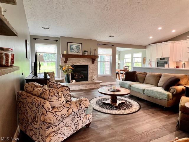 2989 Island Creek Drive