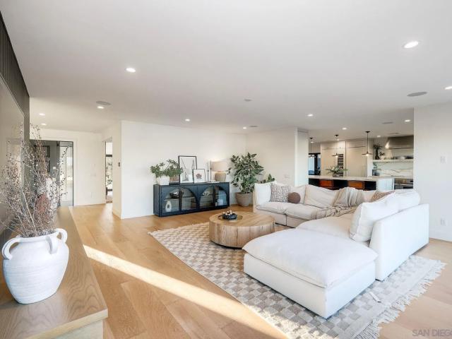 2980 Nichols St, San Diego, CA 92106 | MLS #260009