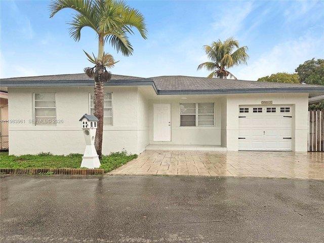 29813 SW 158th Ct, Homestead, FL 33033
