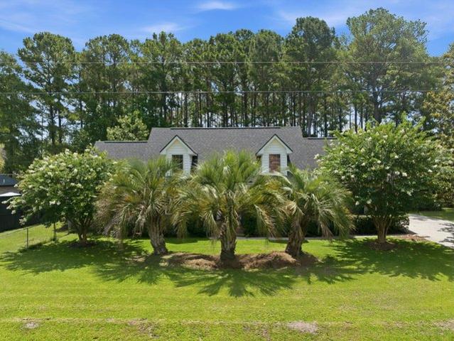 2981 Bennett Charles Rd, Mount Pleasant, SC 29466