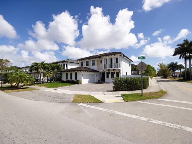 2981 SW 149th Ave, Miami, FL 33185 | MLS #A11987