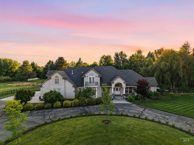 2981 S Sugar Plum Ave, Eagle, ID 83616