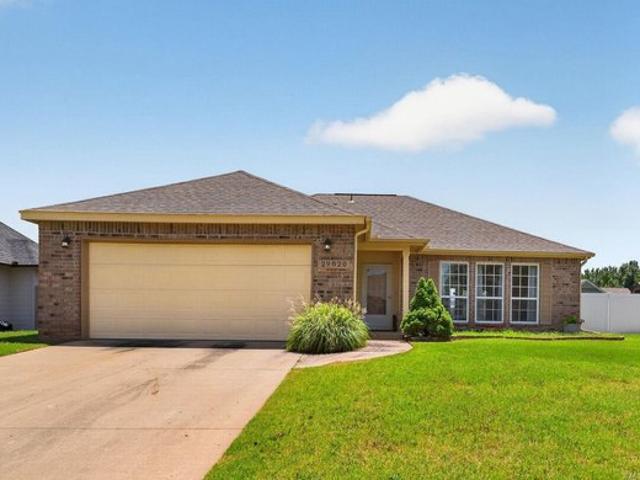 29820 E 137th Pl, Coweta, OK 74429