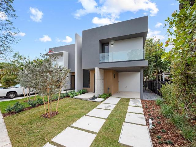 2982 SW 2nd St, Miami, FL 33135 | MLS #A11958