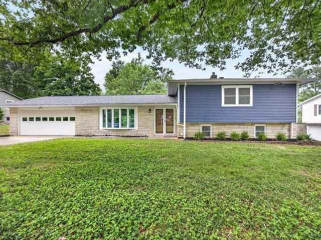 2983 N Bankers Dr, Bloomington, IN 47408