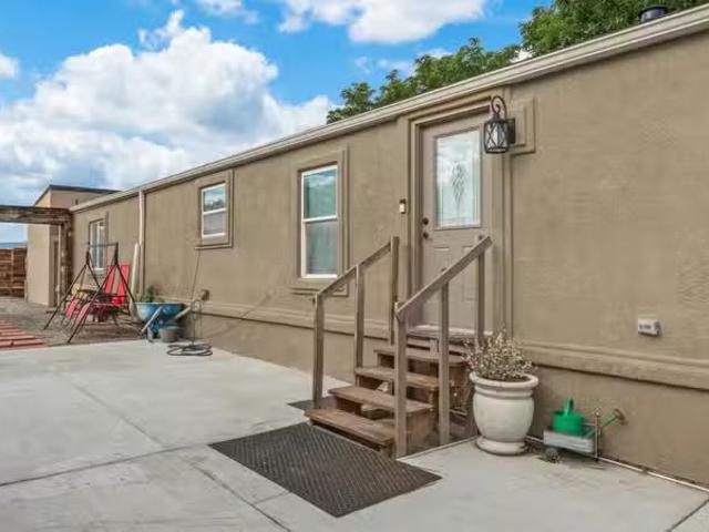 2983 YEW LEAF WILLOW AVE, GRAND JUNCTION, CO 81504 Mobile Home.