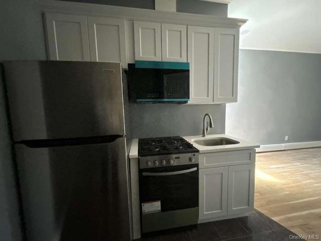 298 Cooper Street, Unit 4