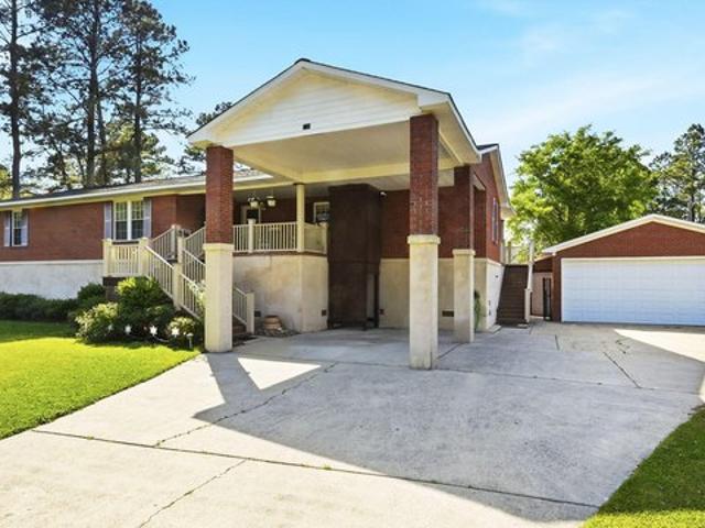 298 Bay Shore Dr, Chocowinity, NC 27817
