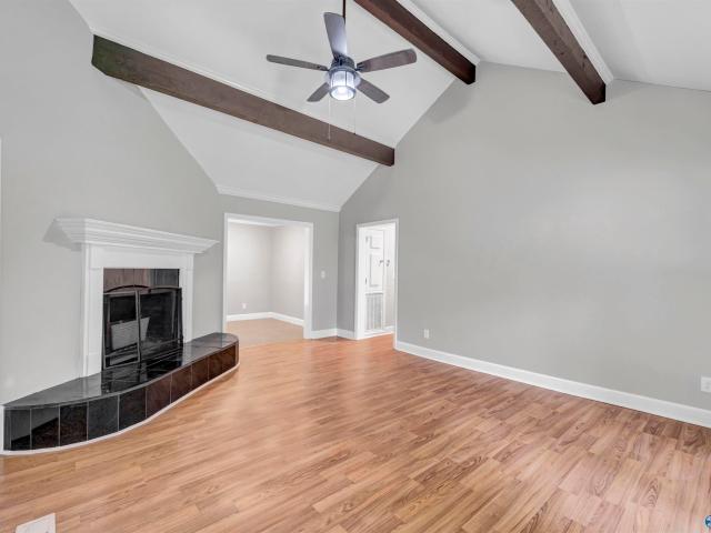 298 Golfview Drive NE