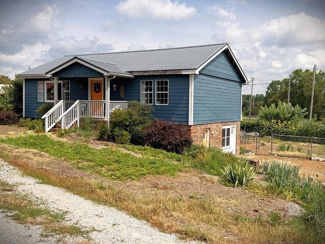 298 E Jere Whitson Rd, Cookeville, TN 38501