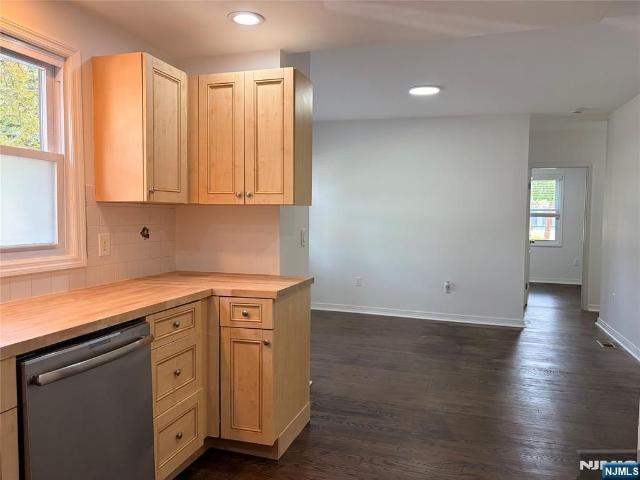298 Farrant Terrace 1, Teaneck, US, NJ