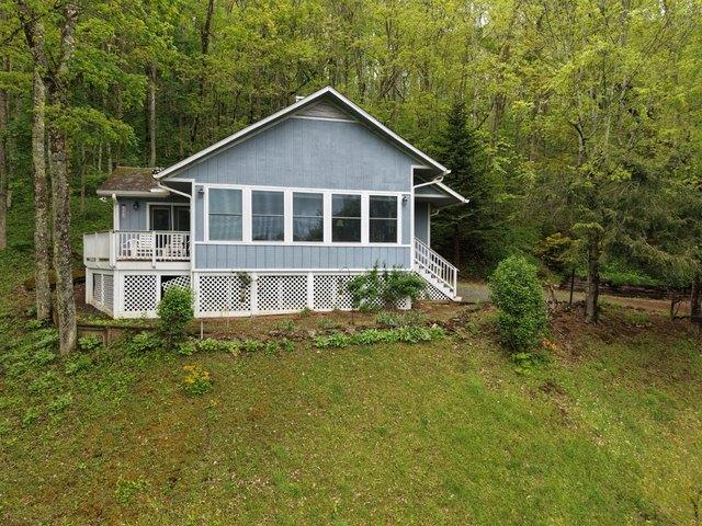 298 Hoot Owl Ln, Newland, NC 28657