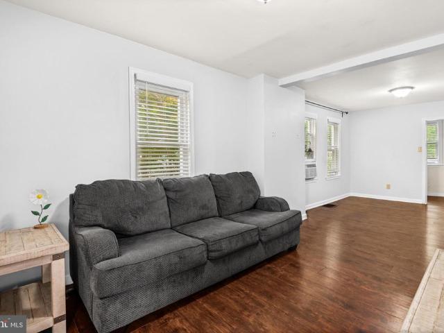 298 Harper Avenue