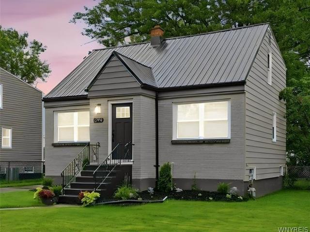 298 Lowell Rd, Buffalo, NY 14217