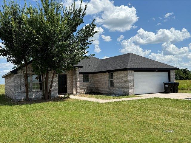 298 Lone Star Dr, Crandall, TX 75114