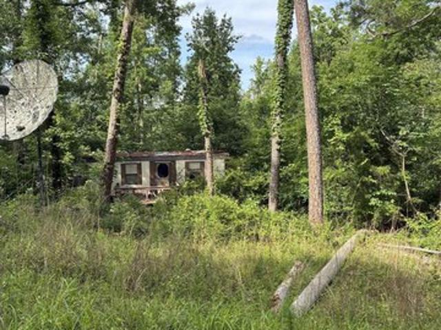 298 Lakeland Rd, Westminster, SC 29693