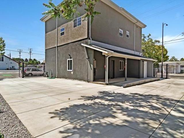298 N 7th Street