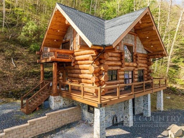 298 Riverwood Ln, Sparta, NC 28675
