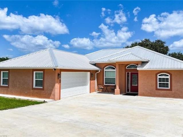 298 River Dr, Sebring, FL 33875
