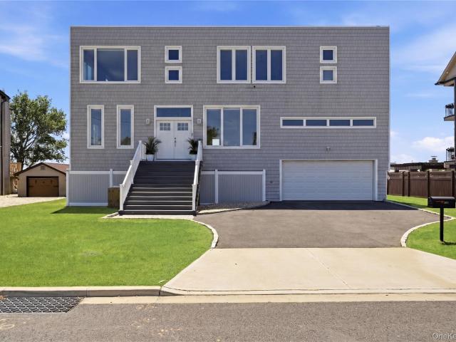 298 W Lido Promenade