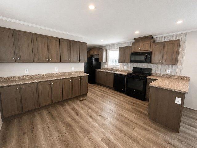 298 Wyoming Unit 298, Belleville, MI 48111
