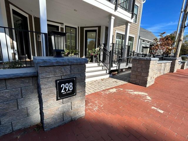 298 York Street # Unit #4