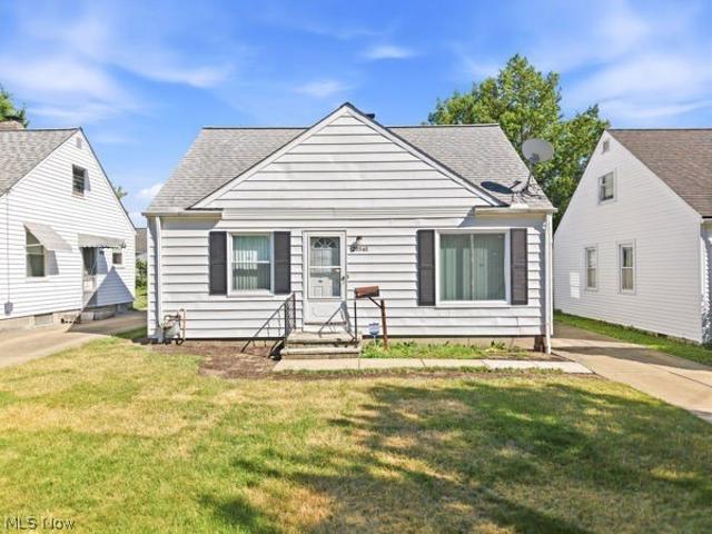 29940 Phillips Ave, Wickliffe, OH 44092