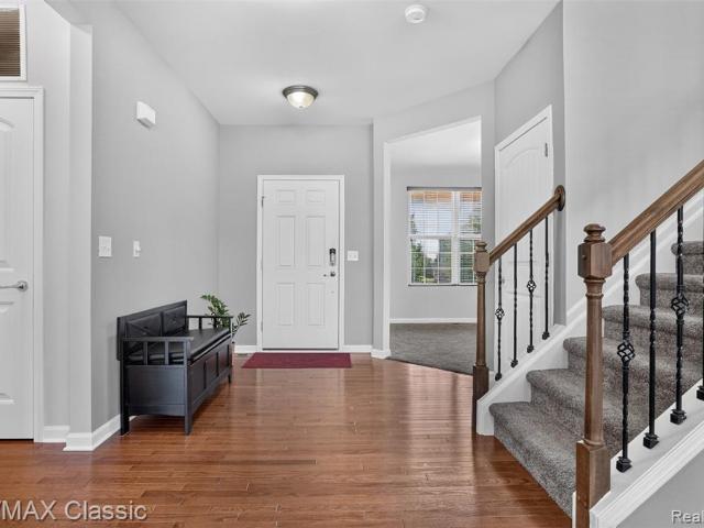 29949 Macintosh Lane
