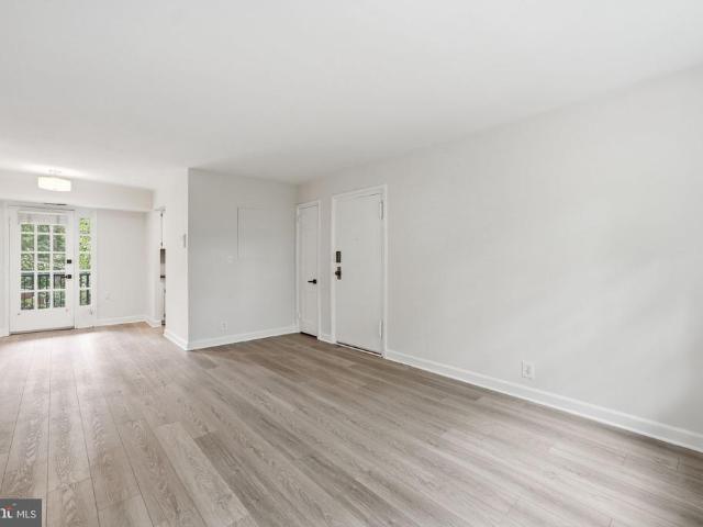 2994 S Columbus Street S # B1
