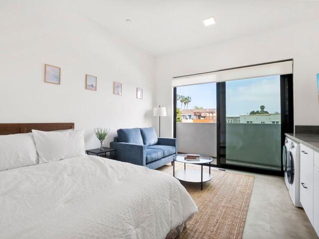 2995 B Street 2 Bedroom Apartment for Rent at 2995 B St, San Diego, CA 92102 Golden Hill
