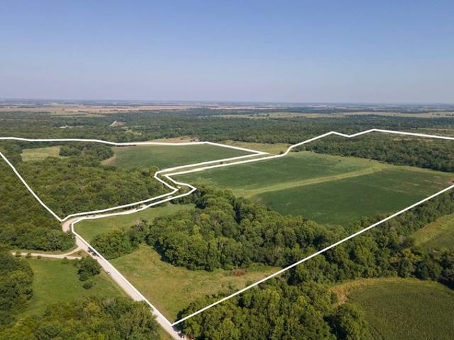 2995 County Road 6450, Neodesha, KS 66757