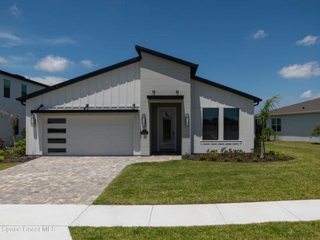 2995 Dampier Dr, Melbourne, FL 32940