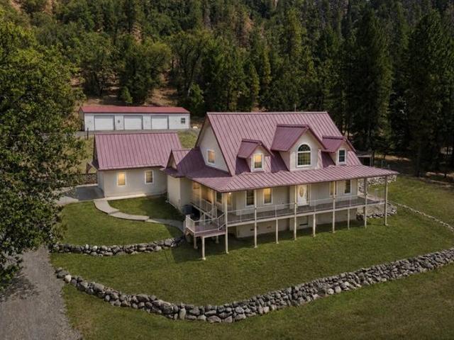2995 Goose Ranch Rd, Lewiston, CA 96052