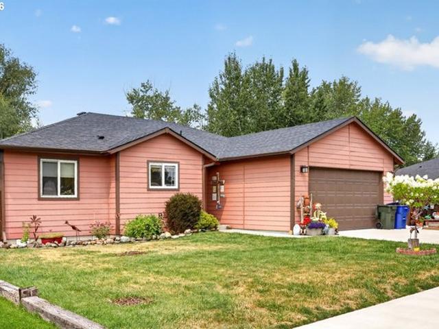 2995 Walnut St, Baker City, OR 97814